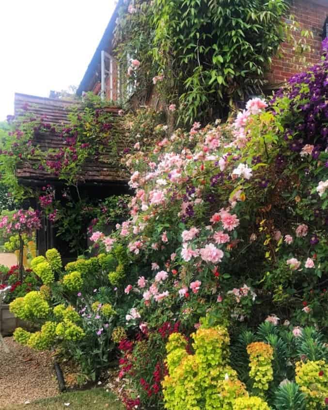 A visit to a garden with Gertrude Jekyll connections at Lower House ...