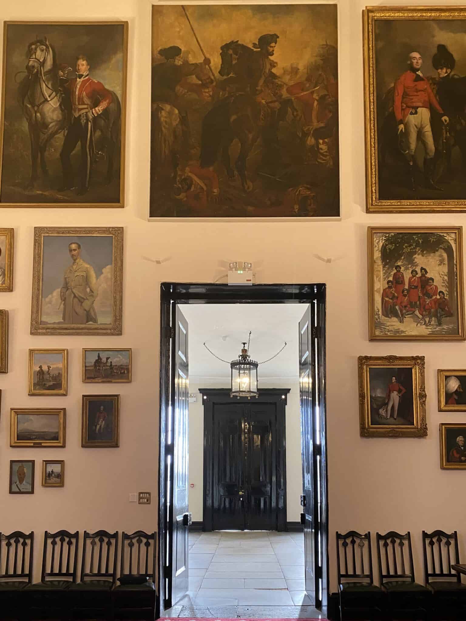 Tour around The Royal Military Academy Sandhurst (RMAS) | Surrey Hills ...