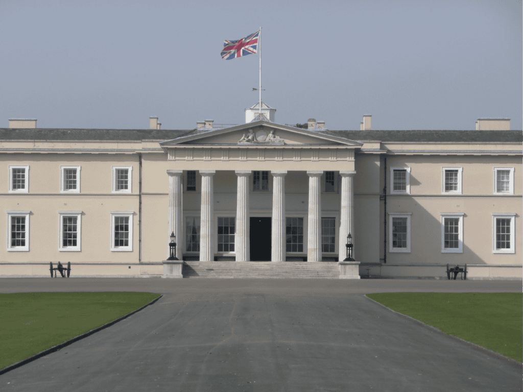 Tour around The Royal Military Academy Sandhurst (RMAS) | Surrey Hills ...